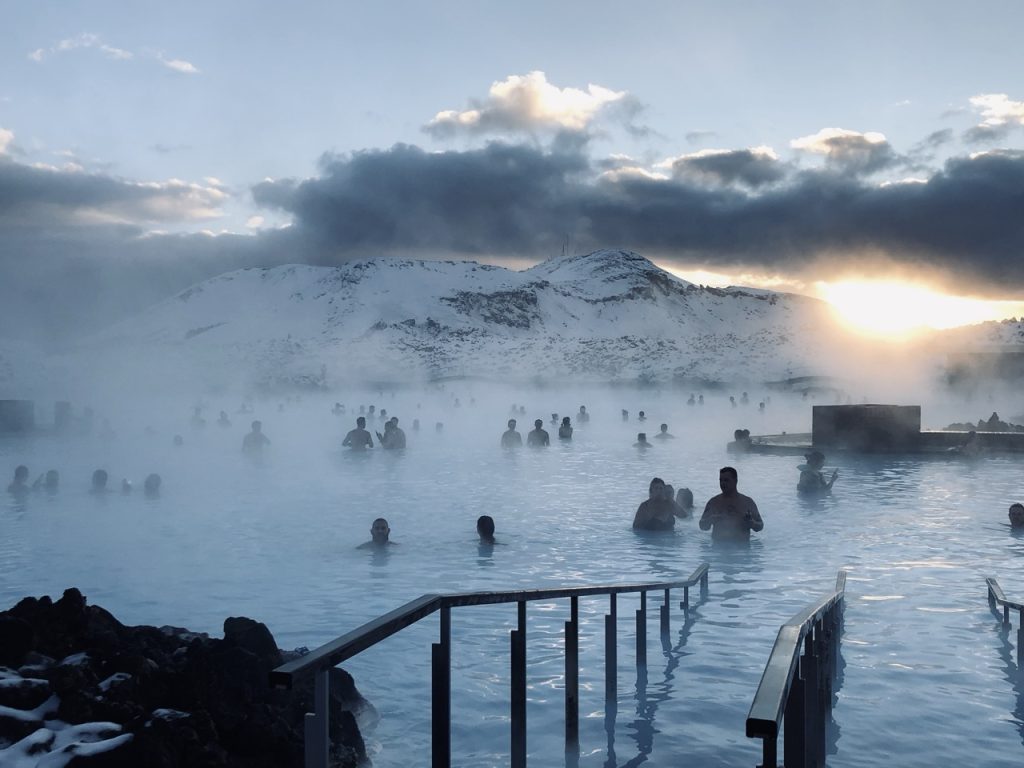 A Complete Guide to Visiting Iceland During the Off-Season